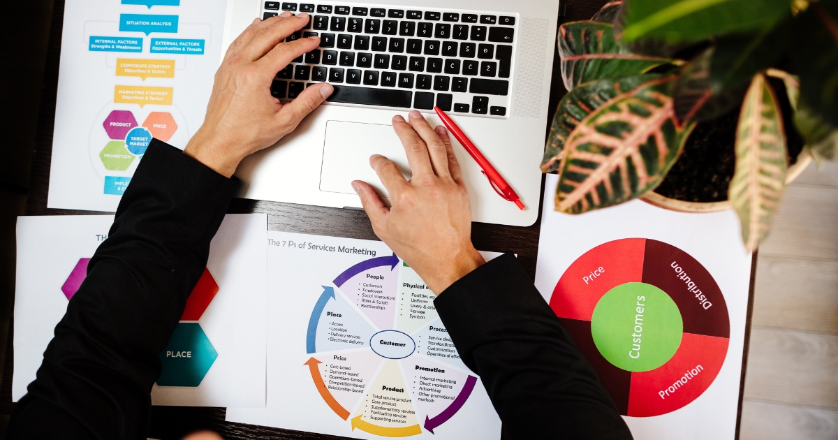 16 mejores programas de gestión de productos para su equipo - Geekflare ...