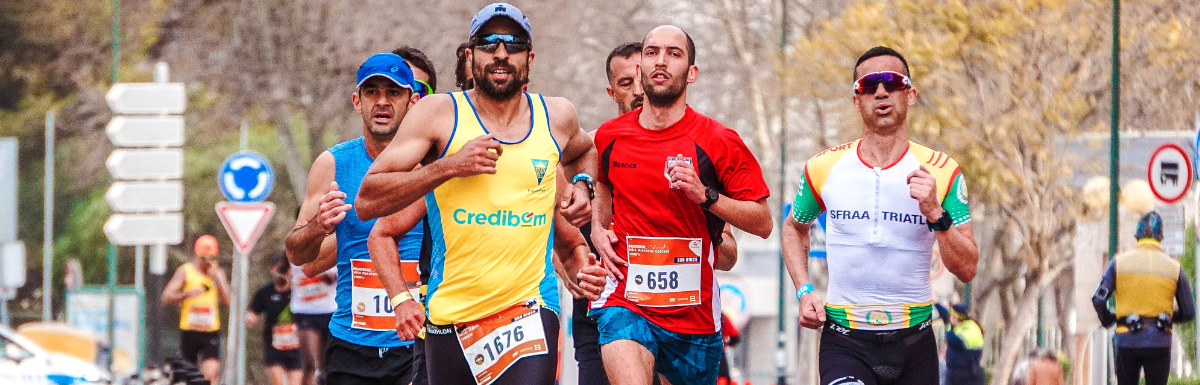 7 meilleures applications d'entraînement au marathon pour repousser vos ...