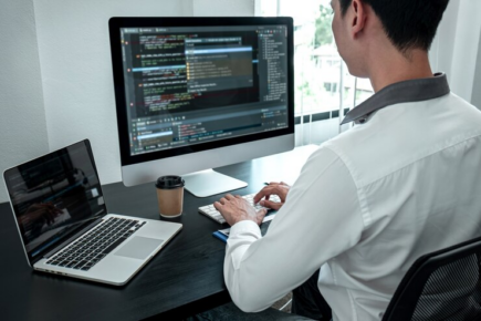 6 Best Ruby IDEs for Developers in 2025