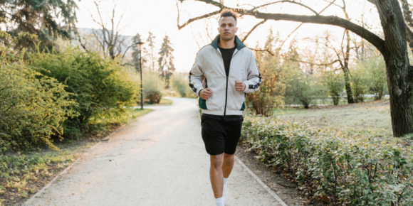 8 Best Pedometer Apps To Track Your Steps [Android & iOS]