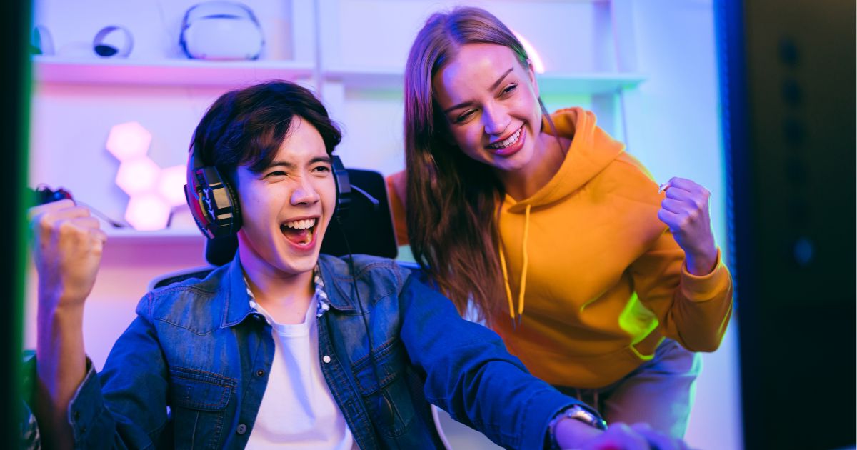 6 Best Play to Earn Crypto Games To Check Out