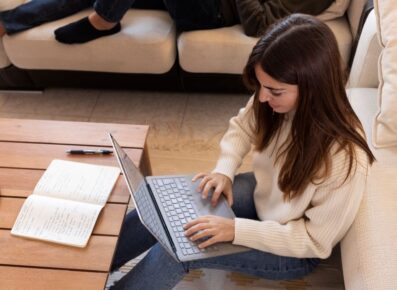 13 Best Platforms for Comic Nerds to Read Comics Online